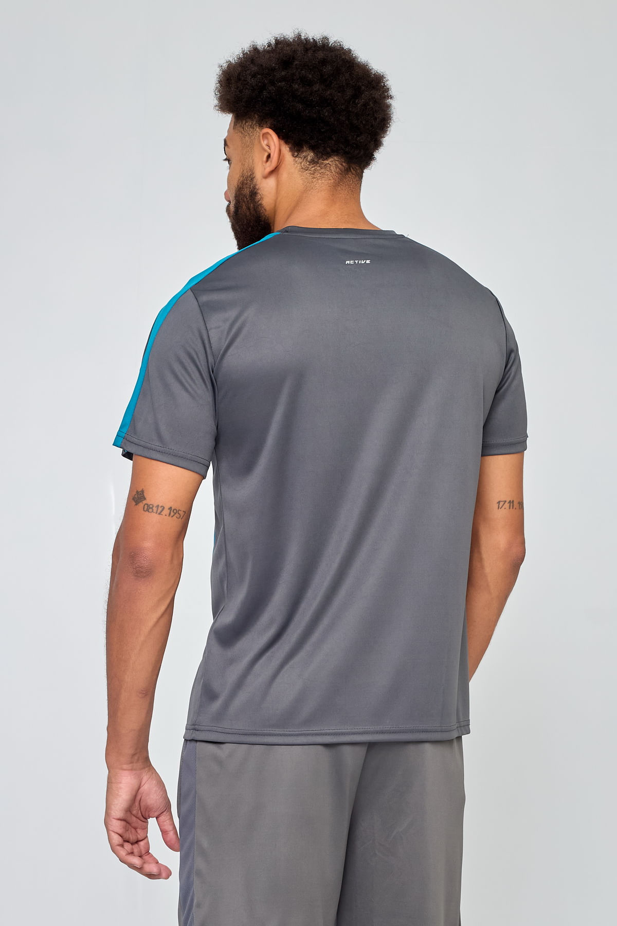 Camiseta Masculina Esportiva Dry Fit Cinza Escuro